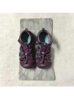 Keen | Shoes | Keen Youth Kids Girls Size 4 Seacamp Ii Cnx Sandals ...